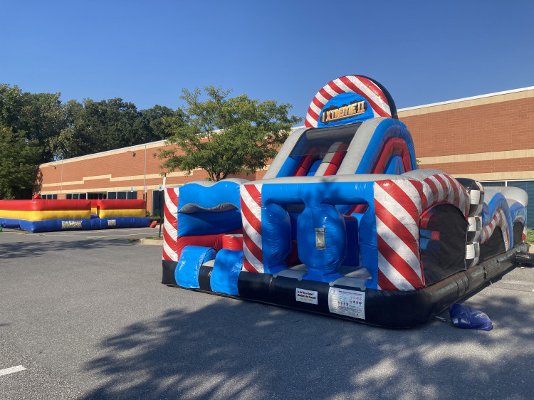Mega Race Car Obstacle Course - Baltimore Party Rentals